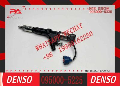 Cina 095000-5223 095000-5224 ugelli per iniettori di carburante diesel 095000-5225 per camion Hino E13c/fiat Parti di ricambio per l'assemblaggio di motori diesel in vendita