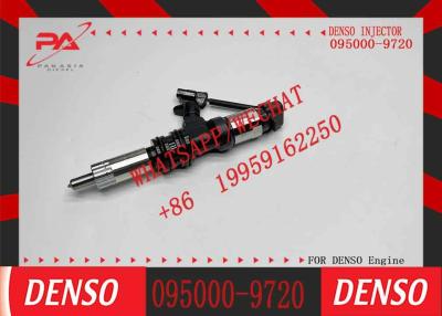Cina ME307488 Iniettore carburante Mitsubishi Fuso Fighter 6M60 6M60T 095000-9720 in vendita