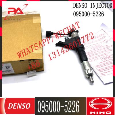 China Voor Diesel van HINO E13C Brandstofinjector 095000-5226 23670-E0340 23670-E0341 23670-E0342 Te koop