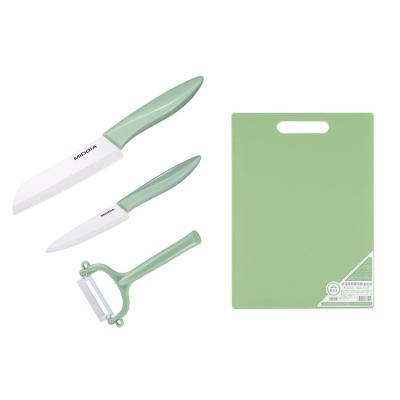 Cina MIDDIA Top Grade Ceramic Santoku Knife Set con kit di frutta colorato e tavolo da taglio in vendita