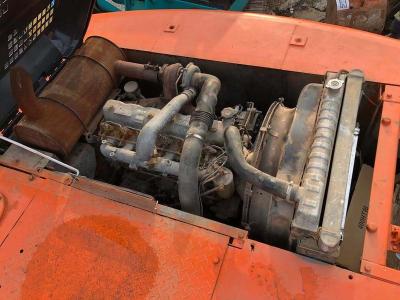 China Red Hitachi EX200-5 Excavator 20 Tons Isuzu Engine 3293 Working Hours 90% Undercarriage for sale