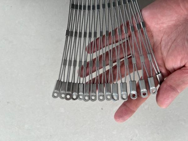 Quality 304 Stainless Steel Woven Wire Mesh Anti Corrosion 30-100mm Eye Size for sale