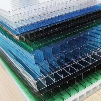 China Precio Panel de techo transparente de 10 mm Hole 2 Wall Polycarbonate Hole Sheet en venta