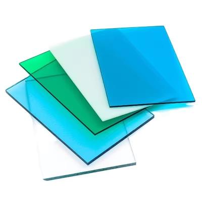 China Carreaux de polycarbonate de diamant UV 3 mm de haute qualité pour les toits et la construction for sale