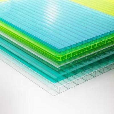 China Building Material Double UV Coating PC hollow  Polycarbonate Sheet Crystal clear Uv Proof Polycarbonate Hollow Sheets for sale