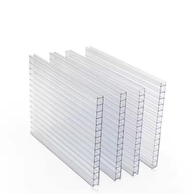 China Hoja de policarbonato sólido/Hoja de policarbonato hueca para toldo con perfil de aluminio/hoja de policarbonato hueco en venta