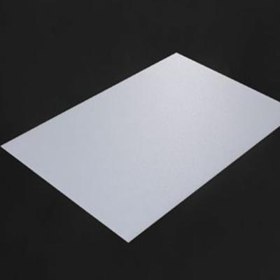 China 1.8mm opaal polycarbonaatplaat Eco Friendly Diffuser Polycarbonaatplaat voor ledverlichting Te koop