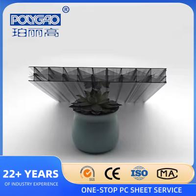 Cina Foglio di policarbonato per tetto con pareti multiple rivestite con UV 30 mm x foglio cavo triplo PC in vendita