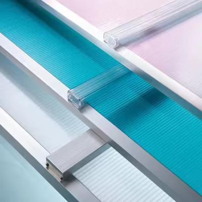China Customized Length And 500-1050 Mm Width Danpalon UV Blocking Multicell Polycarbonate U-Lock Roofing Sheets For Roofing for sale