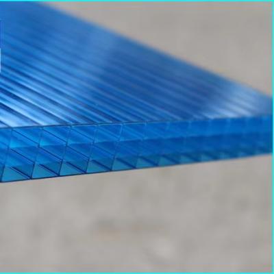 Китай Экологически чистый прочный полый лист из поликарбоната с индивидуальной длиной для применения в теплицах продается