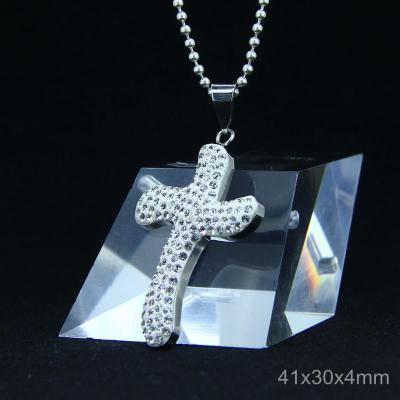 China Cruz cristalina de moda del embutido de las piedras de la CZ del acero inoxidable más el colgante LDC106 del collar del símbolo en venta