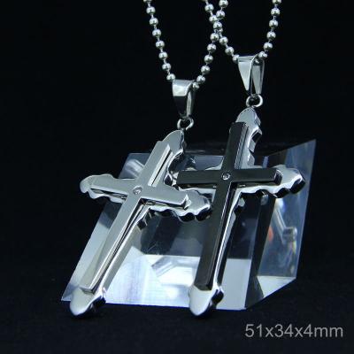 China Cruz cristalina de moda del embutido de las piedras de la CZ del acero inoxidable más el colgante LDC123 del collar del símbolo en venta