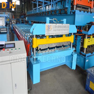 Cina 5.5Kw Roof Panel Roll Forming Machine 1220mm Roof Sheet Making Machine in vendita