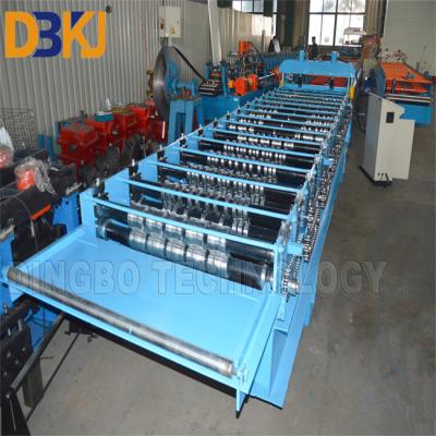 Cina 5.5Kw Roof Panel Roll Forming Machine 1220mm Roof Sheet Making Machine in vendita