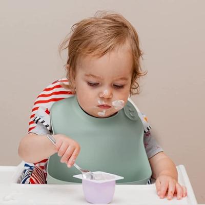 Cina Busbana francese inodora libera dell'insieme del padellame del silicone del PVC con il collettore dell'alimento impermeabile in vendita