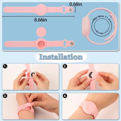 Cina Waterproof Kids Silicone Airtag Bracelet For Wristband Of AirTag GPS Tracker Case For Air Tag Holder Strap Band in vendita