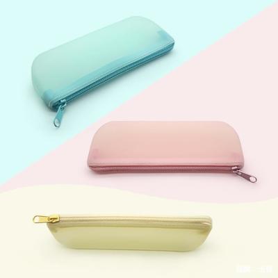 Cina Borsa non tossica insipida della spazzola di trucco del silicone, sacchetto cosmetico del silicone a perfetta tenuta in vendita