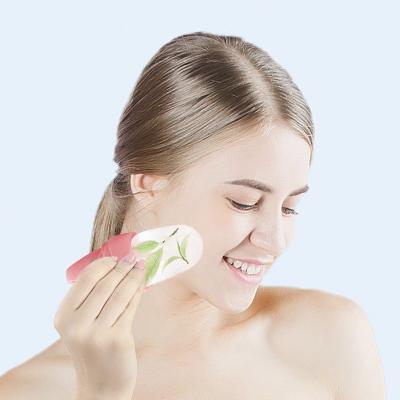 Cina Roller di ghiaccio per viso e corpo, Cubo di ghiaccio in silicone per gonfiore, sollievo dal dolore, Cold Therapy Ice Cup Mold Massage Tool in vendita
