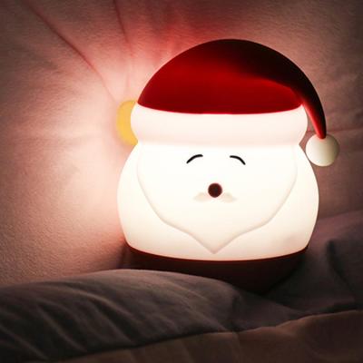 Cina Luce di Natale per bambini Lampada Lampada carina 16 colori Tap Silicone Bambini Luce di Natale USB Ricaricabile Bambini Luci notturne in vendita