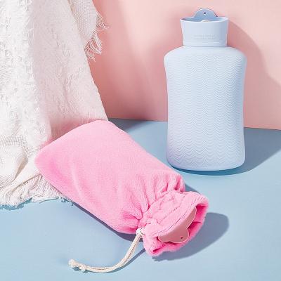 Cina Borsa di acqua calda per alleviare il dolore durante la gravidanza, bottiglia di acqua calda per i crampi mestruali in vendita