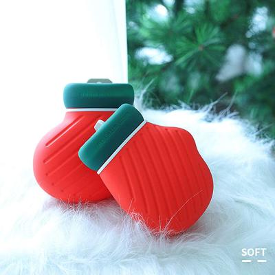 Cina Sacchetto d'acqua calda in silicone con avvolgimento a maglia Mini Size per alleviare il dolore in vita schiena collo e spalle in vendita