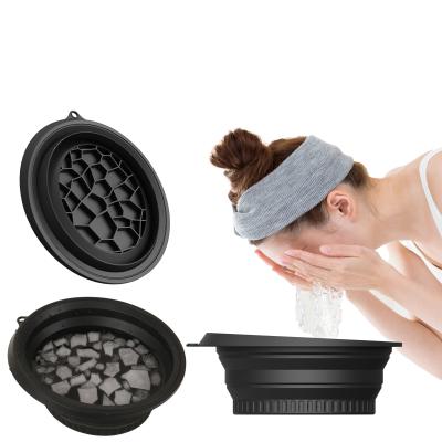 Cina Grande ciotola in silicone per bagno di ghiaccio per il viso con vassoio per ghiaccio integrato, design pieghevole e appendibile per riporla e trasportarla facilmente, bagno di ghiaccio per il viso a casa e in viaggio in vendita