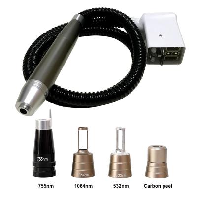 Cina rimozione del tatuaggio del ND Yag Pico Laser Machine For Eyebrow di 532nm 1064nm in vendita