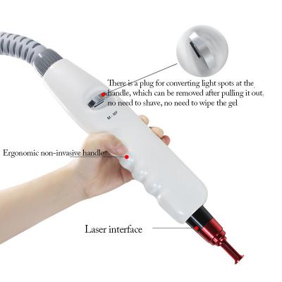 China A tatuagem remove a casca do carbono do laser do Nd Yag da máquina da remoção do ponto e das linhas tênues à venda