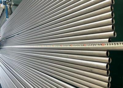 Cina Tubo di lega di titanio senza saldatura di purezza laminato a freddo ASTM B337 Tubo saldato per varie applicazioni in vendita