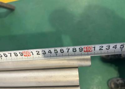 Cina Tubi senza cuciture in lega di titanio di grado 3 per tubi a forma retta in vendita