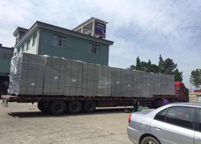 Cina Colonna d'imballaggio strutturata di plastica del piatto di orifizio con alta resistenza al calore in vendita