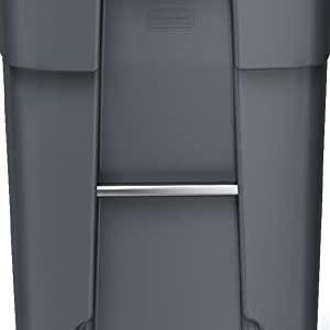 Rubbermaid Commercial Products BRUTE Rollout Wheeled Trash Can Recycling Driveway Container Bins