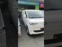 2024 Ruichi Elektrische bestelwagens en vrachtwagens Kleine vrachtwagens EC75 Elektrische commerciële luxe minibus