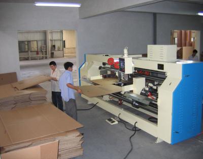 Cina cucitrice Semi-automatica del contenitore di cartone, scatola pieghevole del cartone + cucendo in vendita