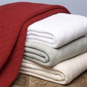 China 100% Cotton Diamond Weaving Thermal Blanket for sale
