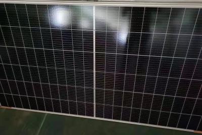 Cina Pannello solare di piegatura di 9BB 400 W per una cellula di campeggio LCOE basso di 144 metà in vendita