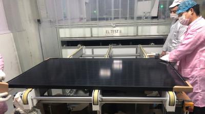 Cina 60 cellule mono Perc Solar Panels 325Wp 330W 335W 5BB in vendita