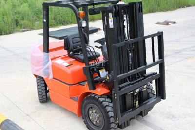 China 3t Hydraulic diesel forklift 2stage 3m mast with sideshift fork length 1070mm solid tyre with xinchaiC490 engine for sale