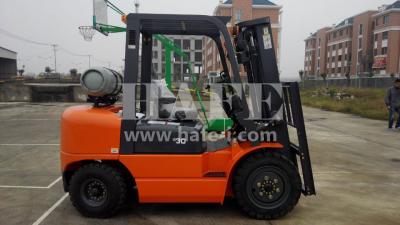 China Brand new Red manual 3t  6m Gasoline/Liquefied gas/Natural gas LPG Forklift with nice quilty and good price for sale