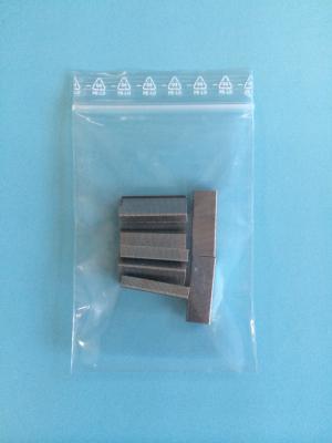 Cina Borse a chiusura lampo dell'imballaggio di plastica della guarnizione dello zip risigillabili con la linea di Ree di simbolo sulla falda in vendita