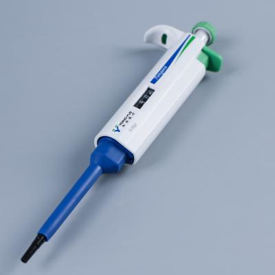China micropipeta ajustable del monocanal de la calibración líquida de la transferencia del laboratorio 5-50ul en venta