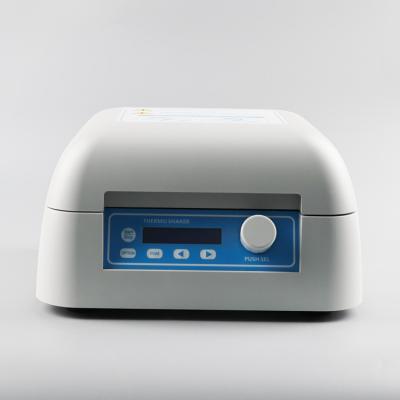 China Temperature Automatic Control Laboratory Equipment Mini Chemistry Laboratory Incubator For Microplates for sale