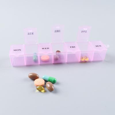 Cina Un settimanale di 7 griglie prende l'uso di viaggio di For Home And dell'organizzatore della scatola della pillola della medicina in vendita