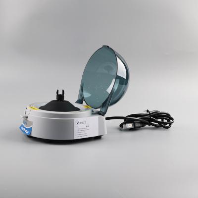 Cina Attrezzatura di laboratorio medico Mini Centrifuge per l'esperimento di PCR in vendita