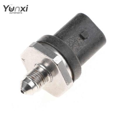 China Auto Parts Fuel Pressure Sensor OE NO.LR024969 0261545064 for Ford Jaguar Land Rover for sale