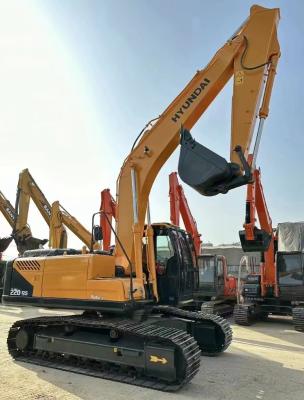 Cina L'escavatore Hyundai 220-9s usato da 22 tonnellate è dotato di un motore Cummins in vendita