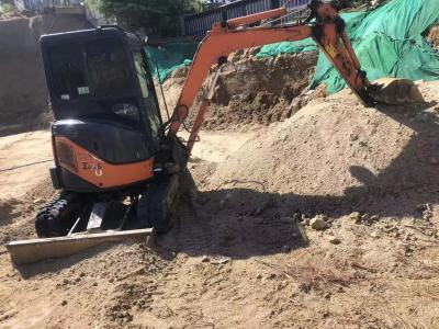 Cina Una mini escavatrice usata Hitachi 30zx in buone condizioni per un buon prezzo! in vendita