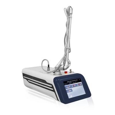 China 650nm RF Fractional CO2 Laser Machine 40W For Precise Skin Treatment for sale