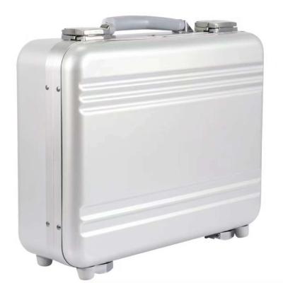 中国 RF / EMS / LED 顔コラーゲンの導入のための浅いガイド機器 販売のため