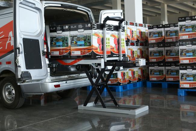 Versatile Electric Pallet Truck Stacker for Various Applications